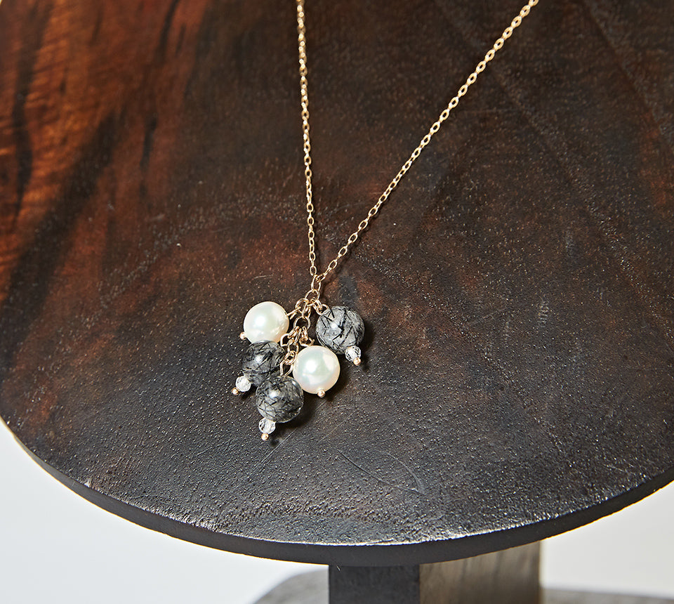 OMAMORI JEWELRY いつつたまネックレス 黒 – 伊勢とこわかや